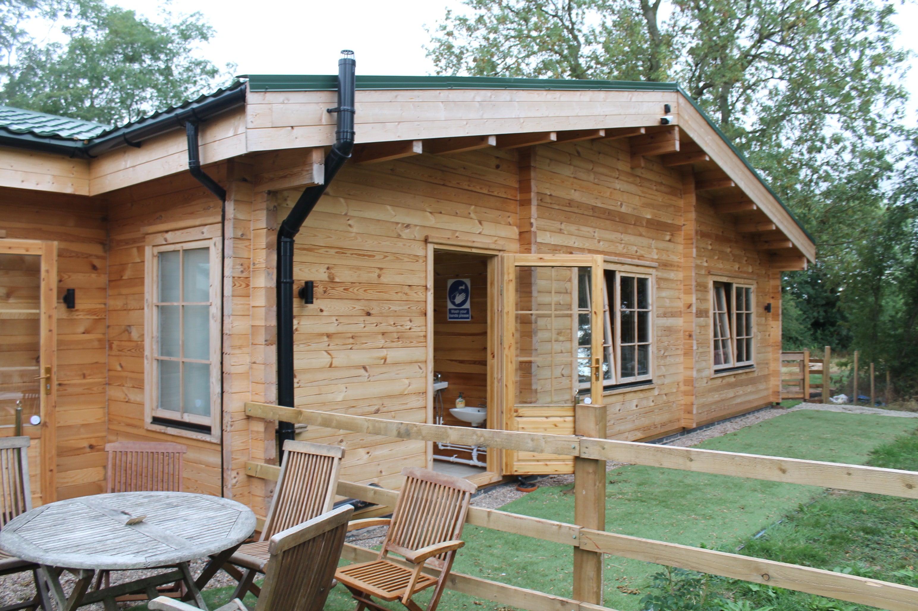 Bespoke Garden Office: Boost Productivity & Focus – Northern Log Cabins