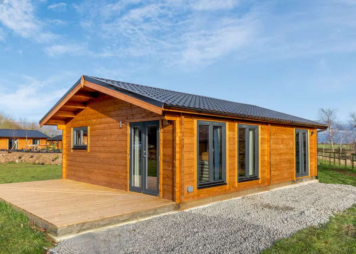 UK Caravan Act Policy BS3632 Regulations – Northern Log Cabins